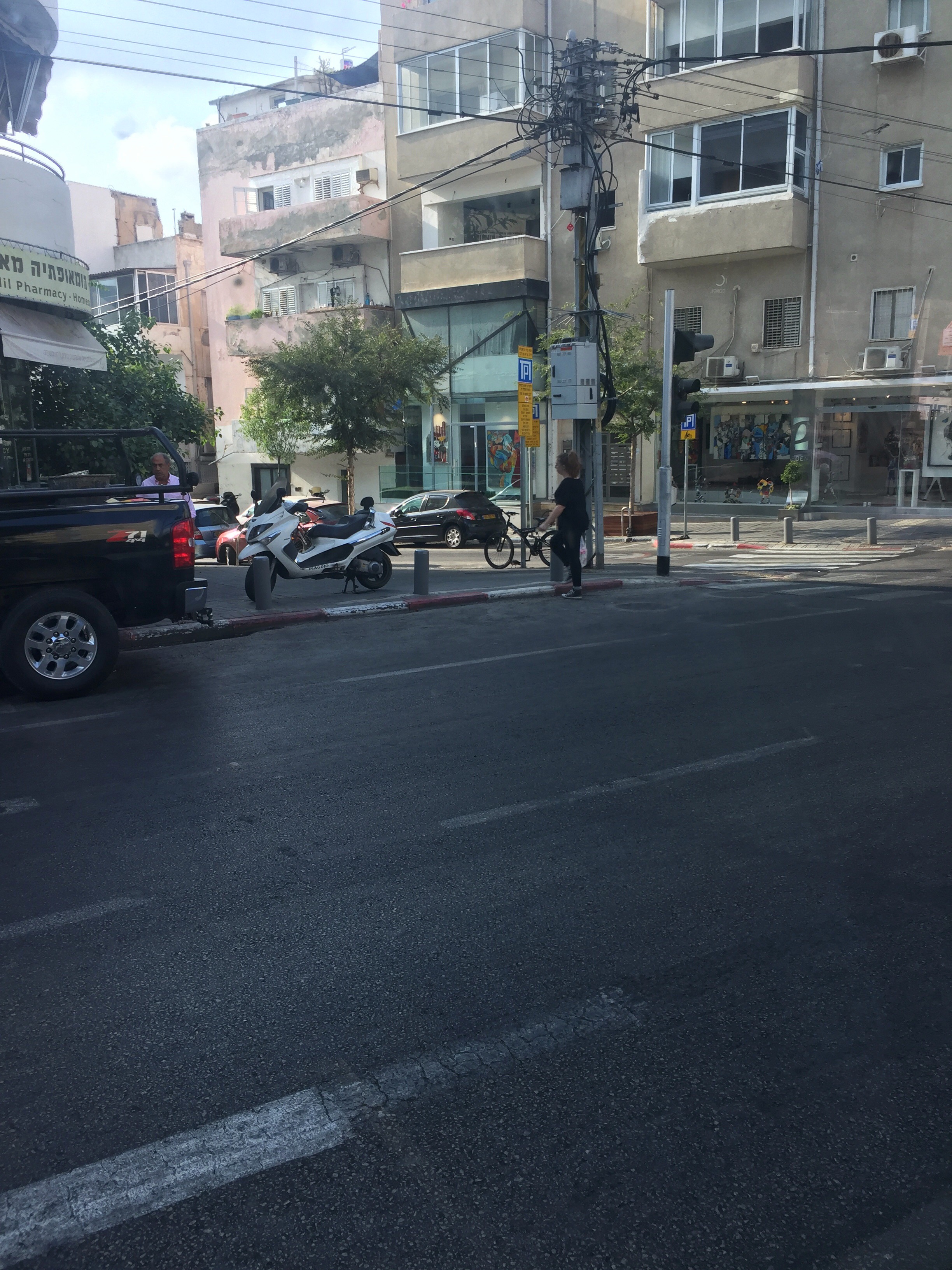 Tel Aviv morning – Writing at Large