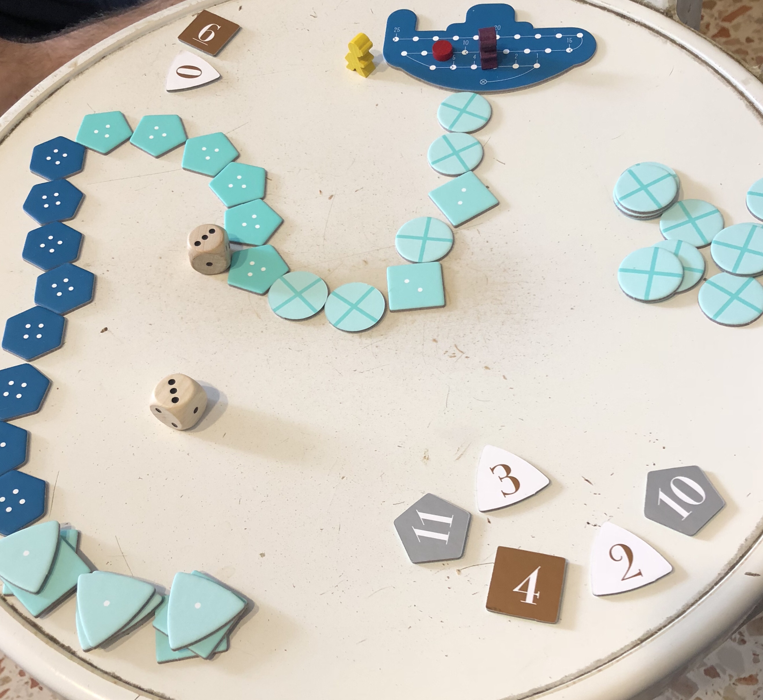 Deep Sea Adventure board game review – Writing at Large
